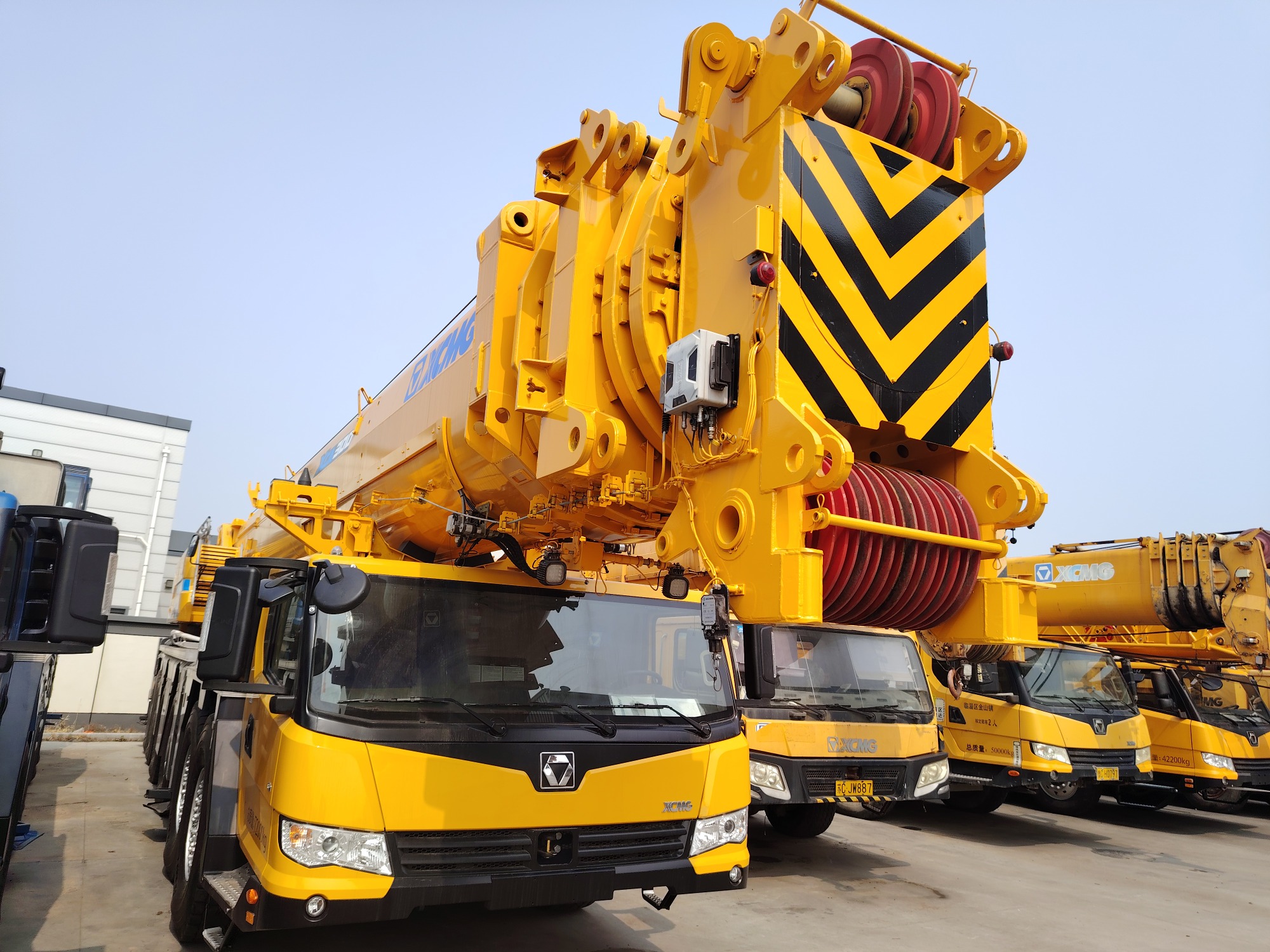Top Brand Xc (MG) Official Used 300 Ton All Terrain Crane Second Hand ...